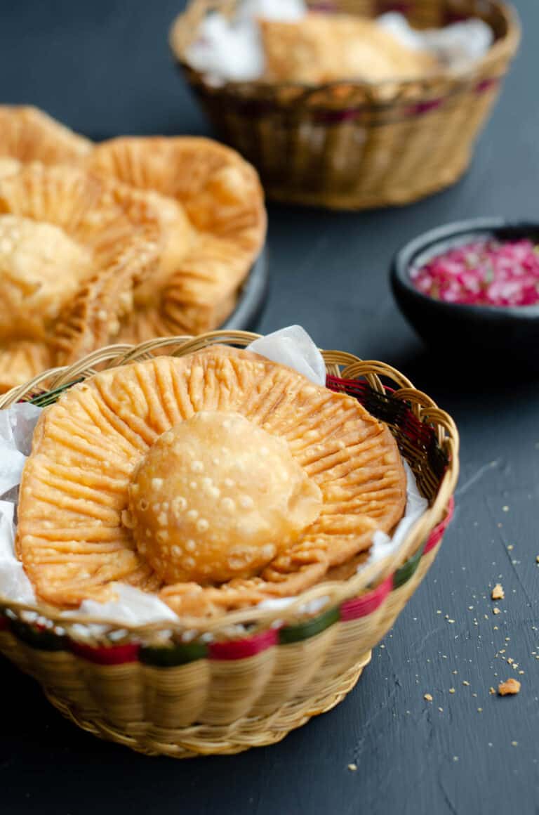 Colombian Fried Chickpea Pasties (Pasteles de Garbanzo)